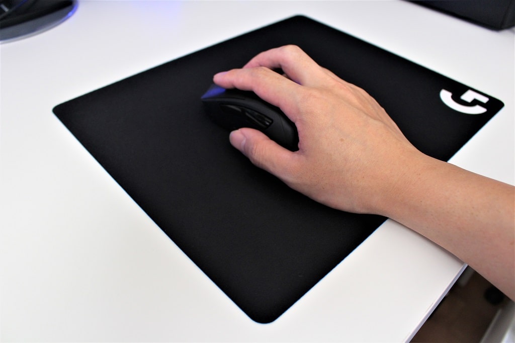 【Logicool G240t レビュー】極薄の1mm！コスパの良いゲーミングマウスパッド - RYOTA BLOG